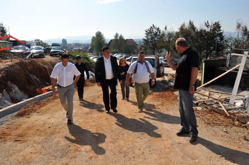 Zdravstveni dom Grosuplje že tik pred otvoritvijo - grosuplje.si